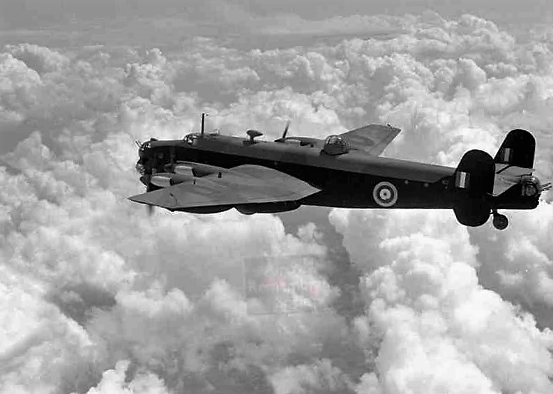 UN HALIFAX EST TOMBE A TELLIN LE 3 DECEMBRE 1942 – La Petite Gazette